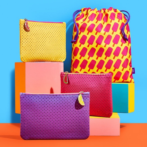 ipsy | Bags | Ipsy Glam Bag Glam Bag Plus | Poshmark